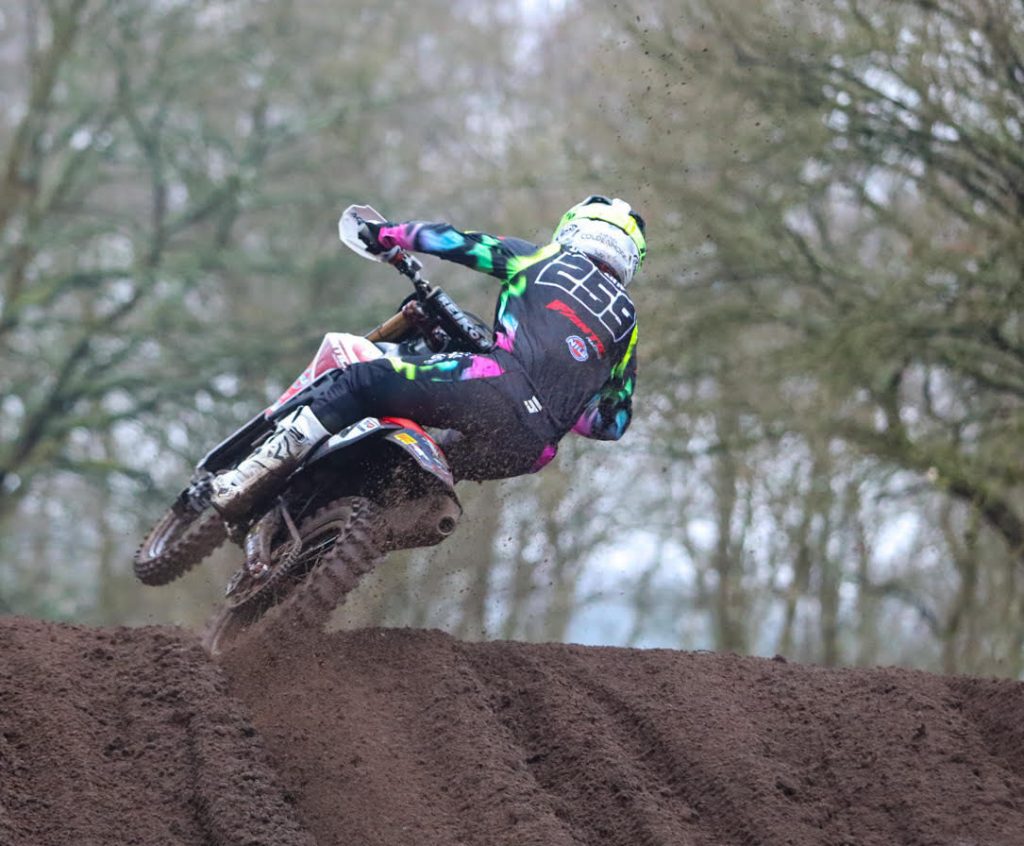 Race report: Coldenhoff, Valin and Keith shine at Hawkstone ...